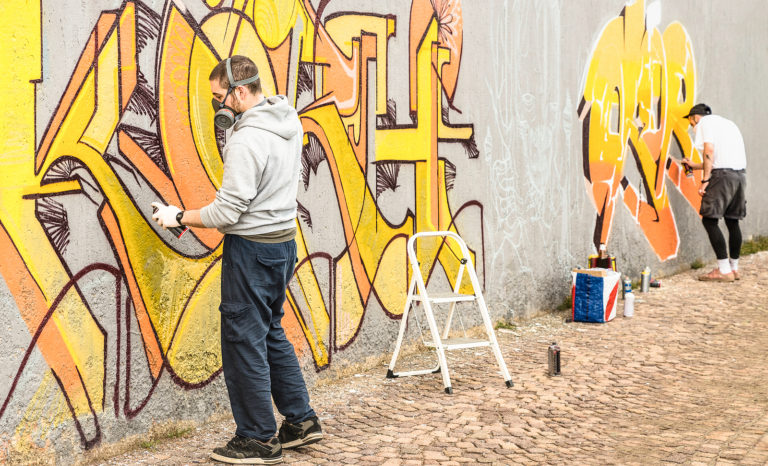Street Art vs. Graffiti Art: 5 Ways to Tell the Difference